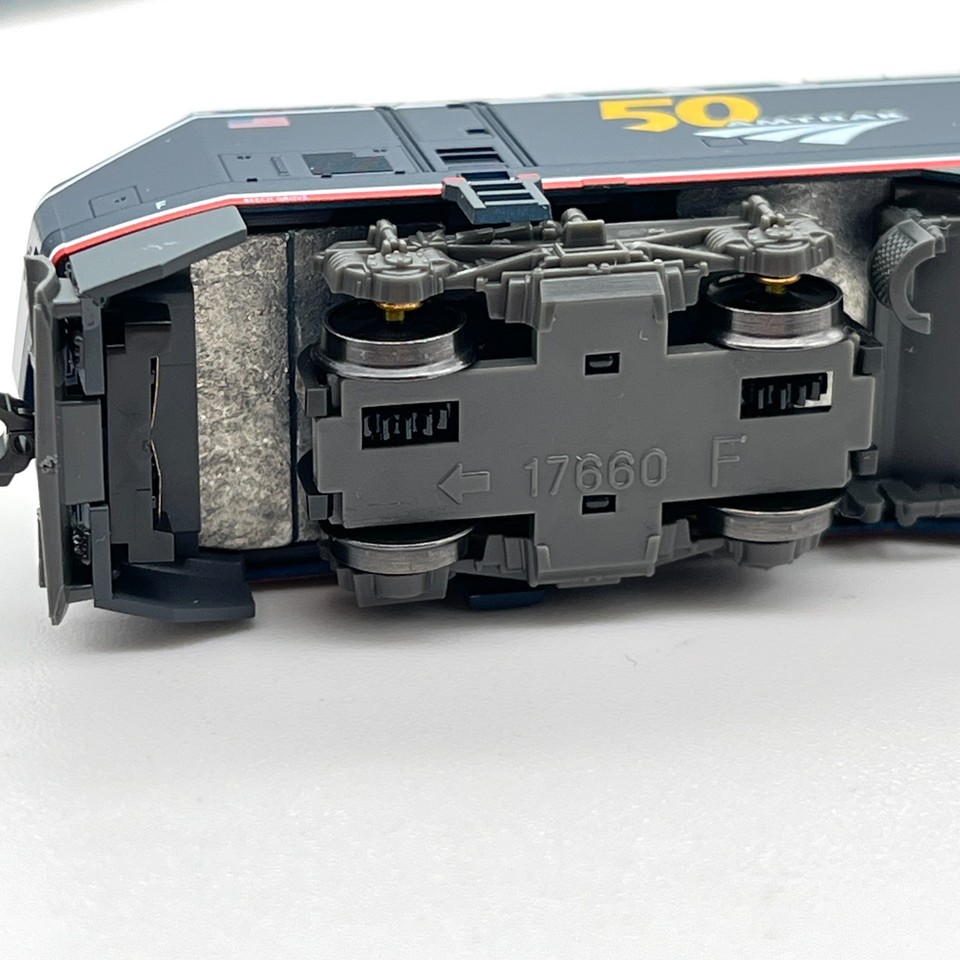 Kato N Scale 176-6035 Amtrak GE P42 50th Anniversary Diesel Locomotive ...
