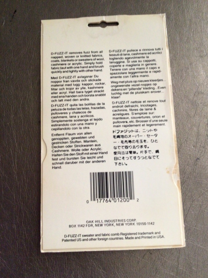 d-fuzz-it Vintage Sweater And Fabric Comb D Fuzz It Fuzz Remover NIP | eBay