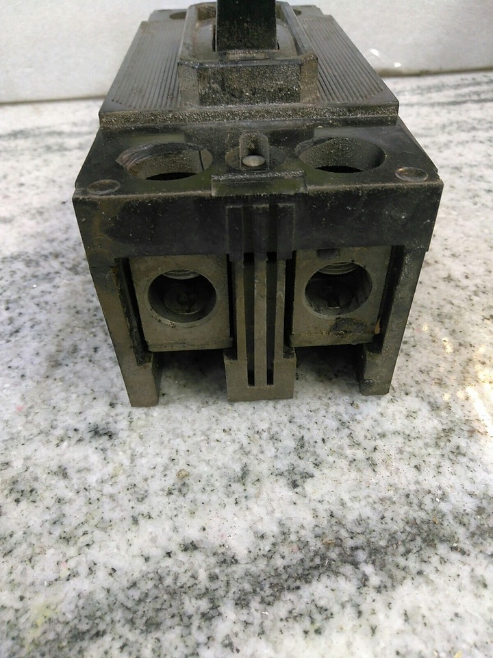 SIEMENS QJ2-B150 2 Pole 150 Amp 240VAC 150A Main Line Load Lugs W/ KITS ...