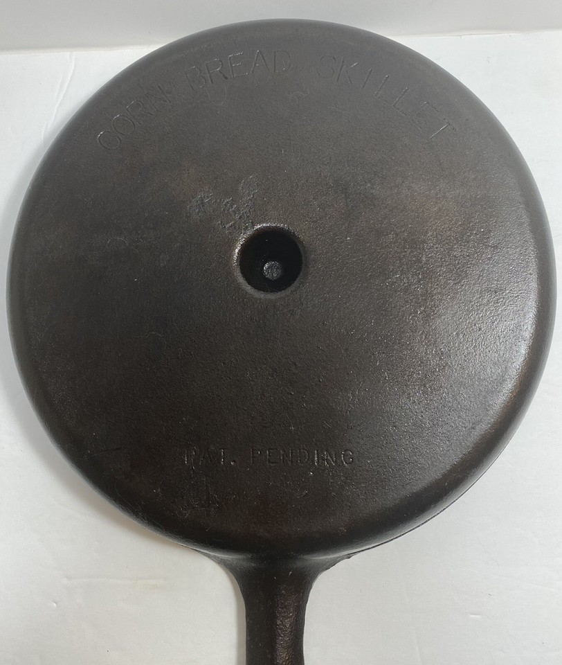 Eight Section Cast Iron Cornbread Skillet 9 Inch | eBay