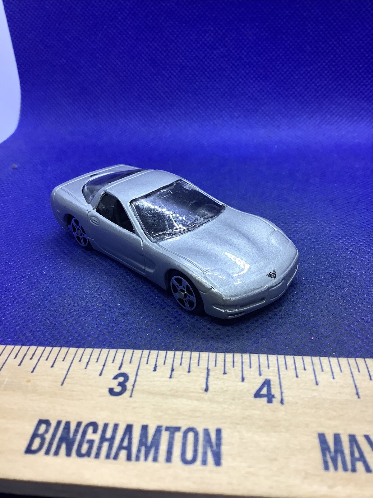 Vintage 1997 Chevrolet Corvette C5 Vette Maisto Diecast Toy Car 1:64 ...