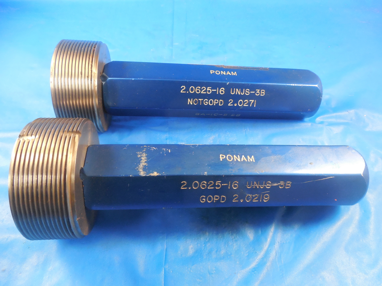 2 1/16 16 UNJS 3B THREAD PLUG GAGES 2.0625 GO NO GO P.D.'S = 2.0219 & 2 ...