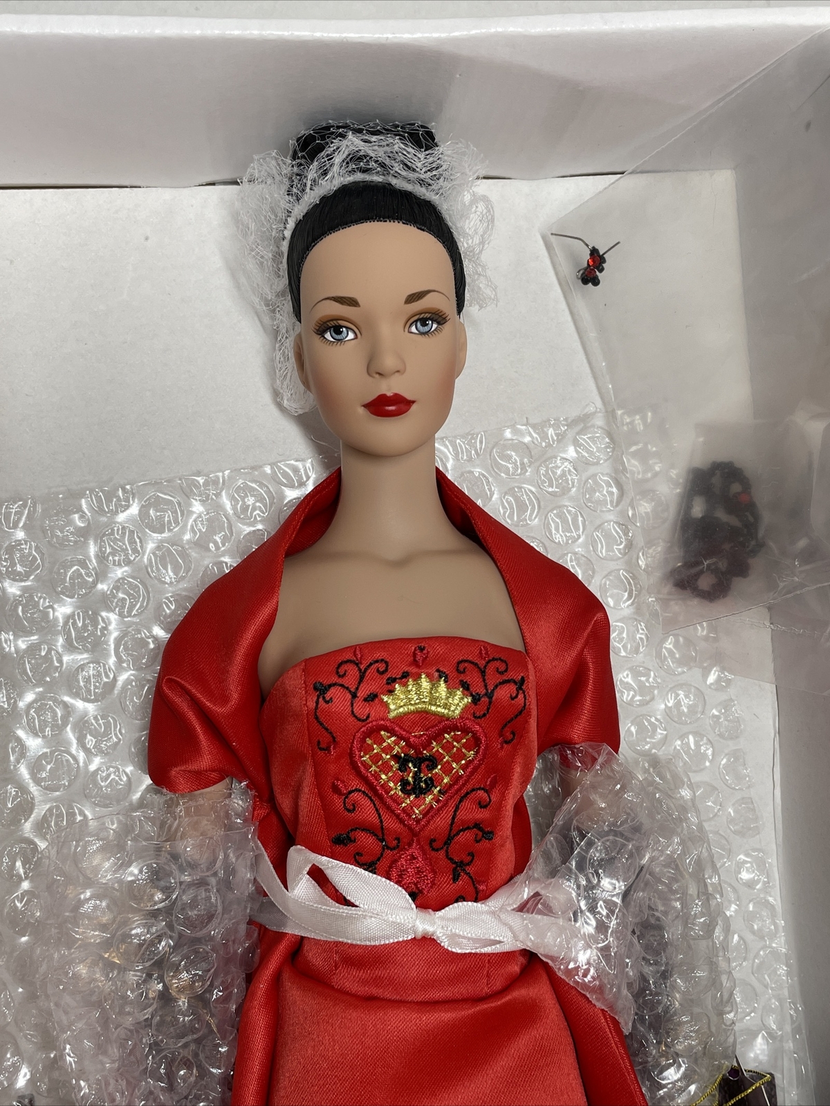 ~QUEEN OF HEARTS TYLER WENTWORTH~16" Tonner NRFB Dressed Fashion Doll ...