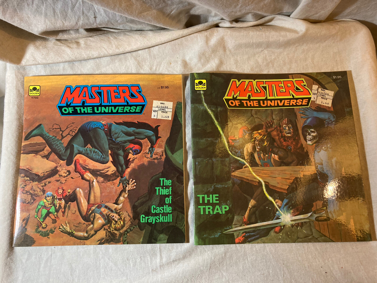 (2) 1983 MOTU Masters of the Universe Golden Books The Trap,Castle ...