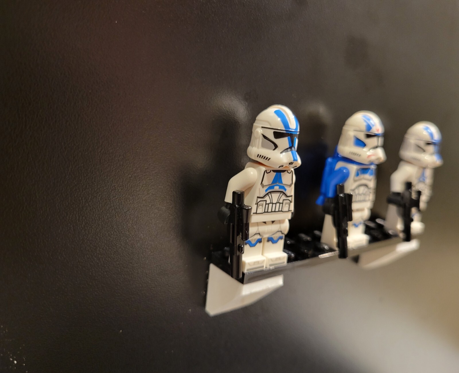 lego star wars minifigures Display, 3d printed 8 pack wall mount lego ...