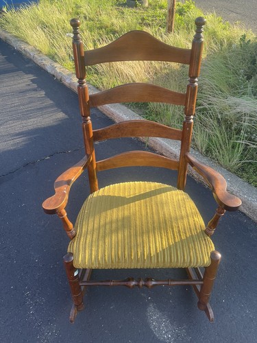 Nichols & Stone Hitchcock Styl Rocking Chr Honor Of US Gen, Sylvanus ...