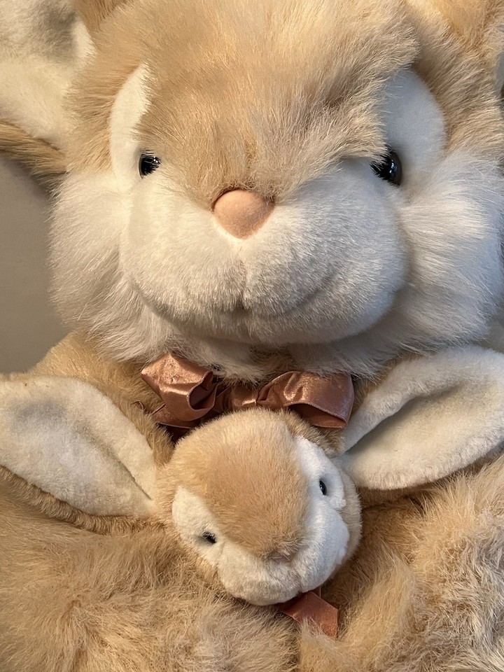 19” Vintage “EARS” Bunny Rabbit & Baby Bunny Speckled Carrot Feet 1992 ...
