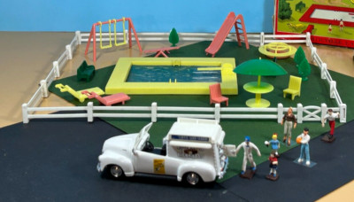 Plasticville O Scale #1406 Playground, Good Humor Truck, Yellow Pool ...