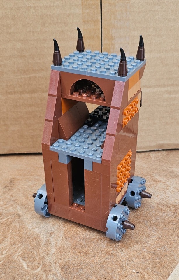 LEGO LORD OF THE RINGS - Minas Tirith Siege Tower. Lego Make & Take ...