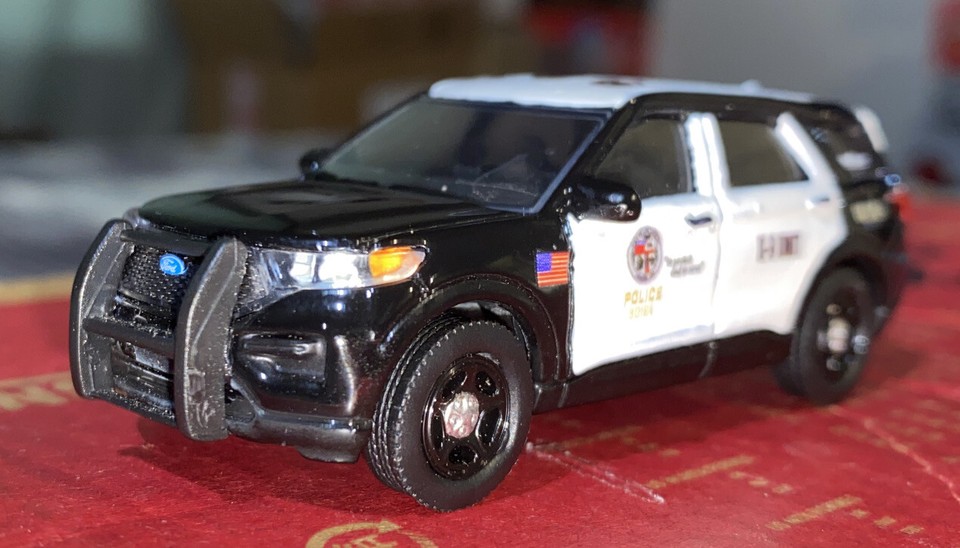 2020 Ford Interceptor LAPD SWAT TEAM K9 UNIT Los Angeles Police SWAT ...