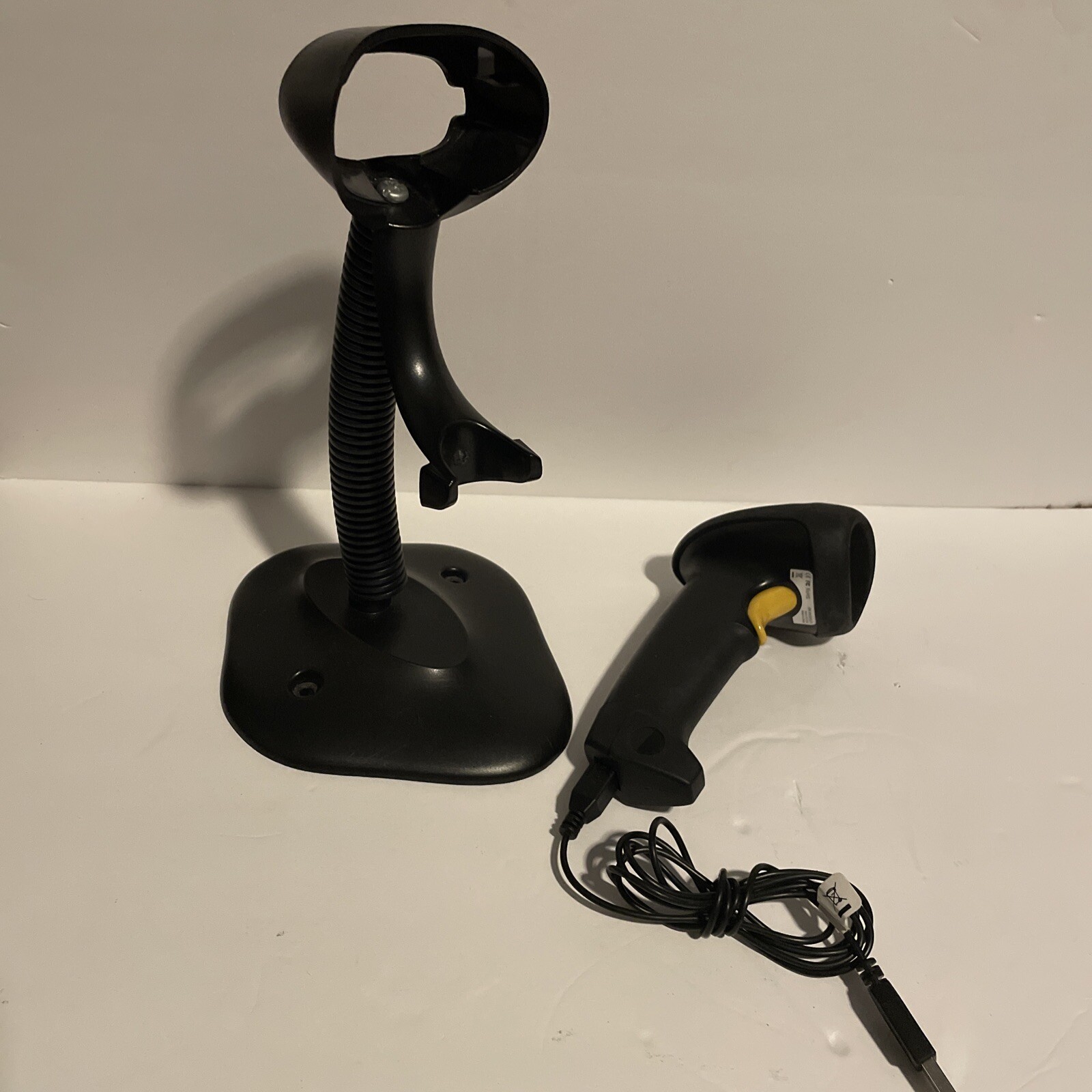 Inateck Barcode Scanner Reader with Scanner Stand & Wired USB Cable, SN ...