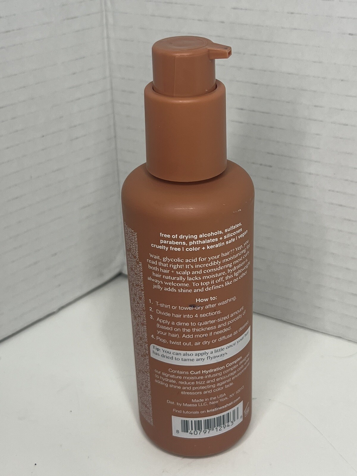 Kristin Ess Weightless Shine Curl Defining Jelly Coil Perfecting 6.7 fl ...