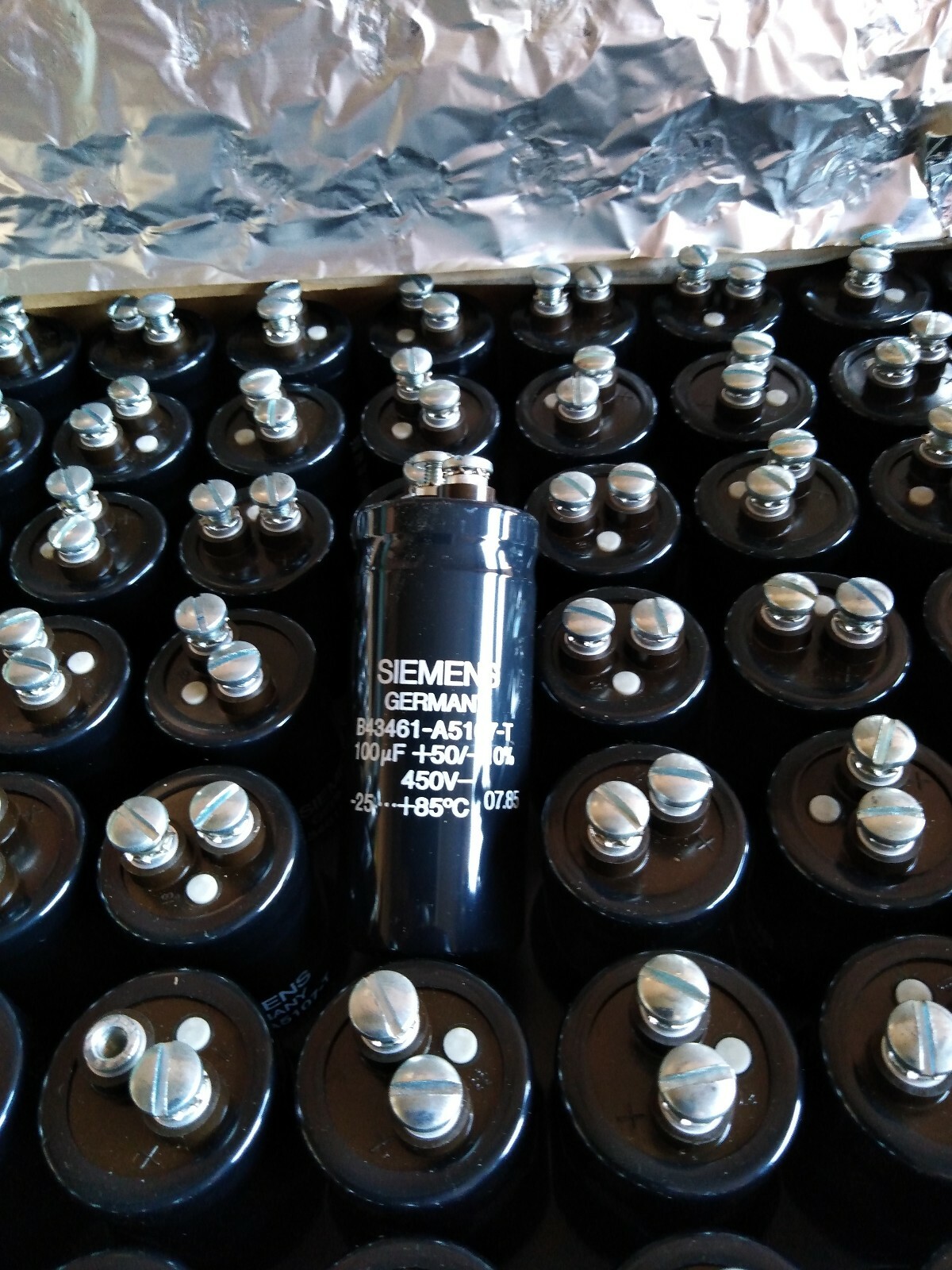 Electrolytic capacitor 100uF 450V Siemens Germany One vintage NOS | eBay