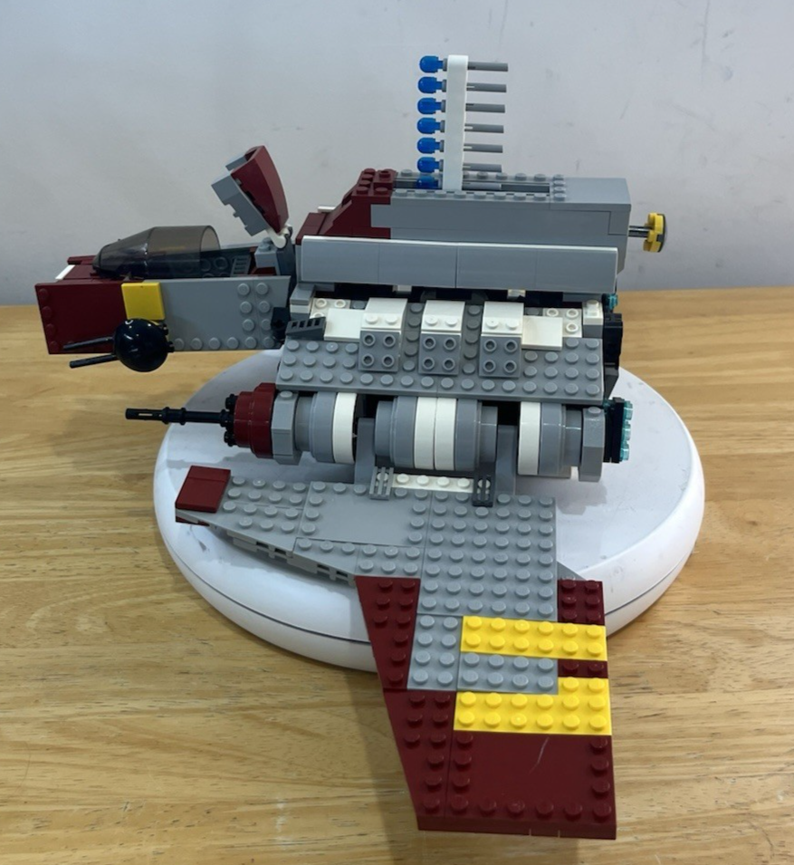 Star wars Lego Set 8019 Republic Attack Shuttle as is with 3 Mini ...