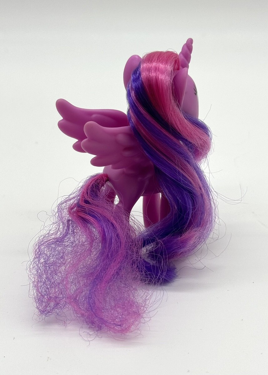 Prinzessin Twilight Sparkle Alicorn Fliegend