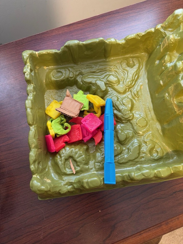 Vtg Mattel Strange Change The Lost World Time Machine Toy UNTESTED AS ...