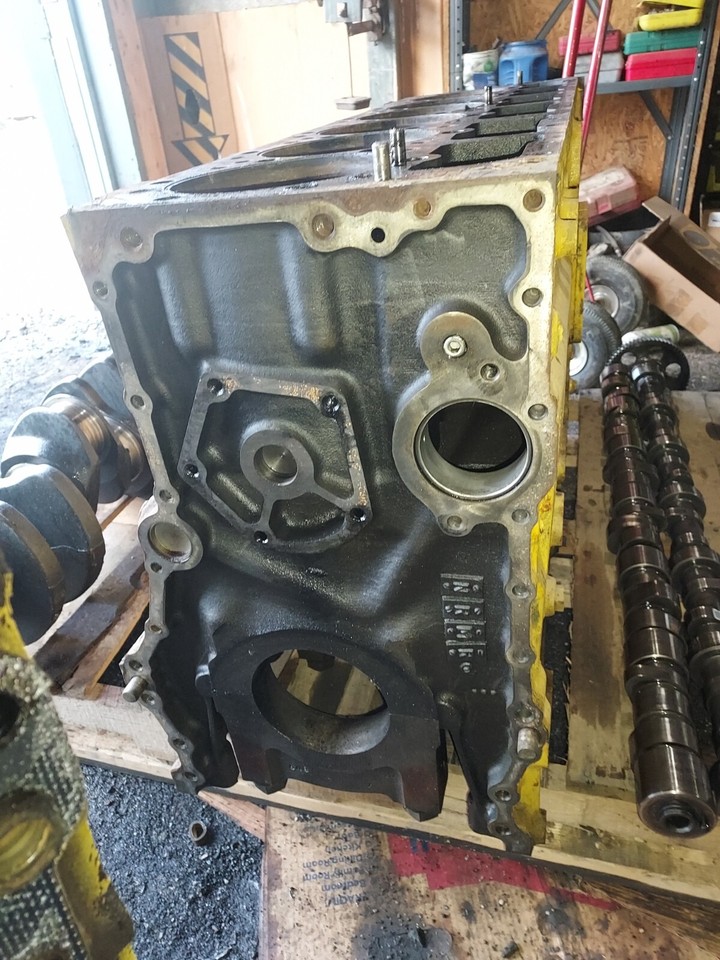 Cat 3406B Engine Block Diesel Cast #8N9265 | eBay