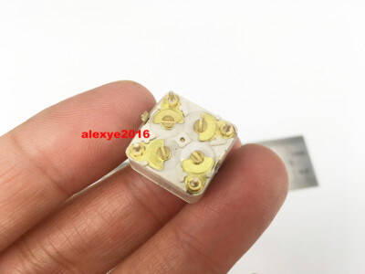 NCE/CBM 4 Unit Variable Capacitance AM / FM 17x17x8 mm Capacitor 20pf ...