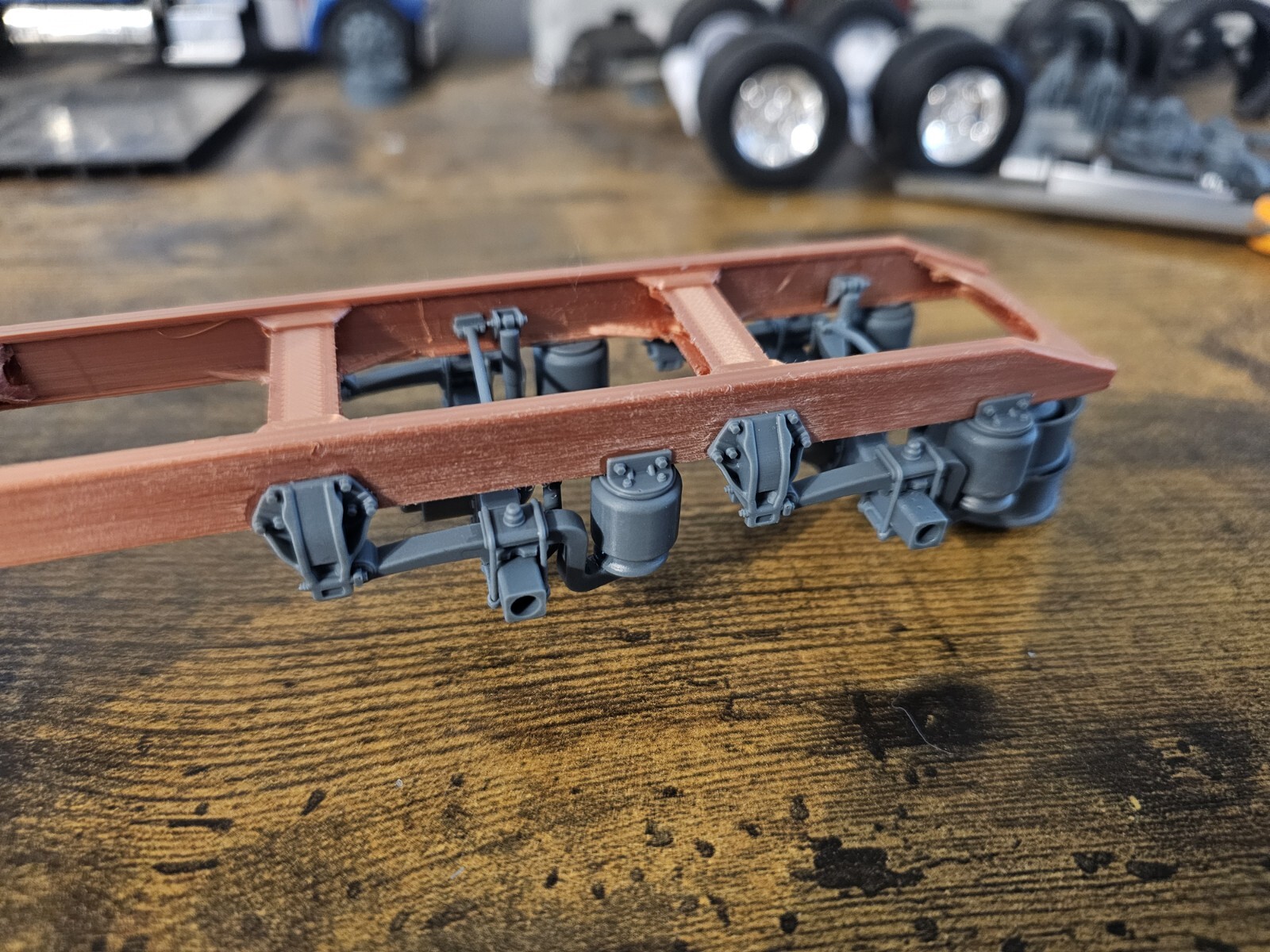 1/25 Scale Low Air Leaf Suspension | eBay