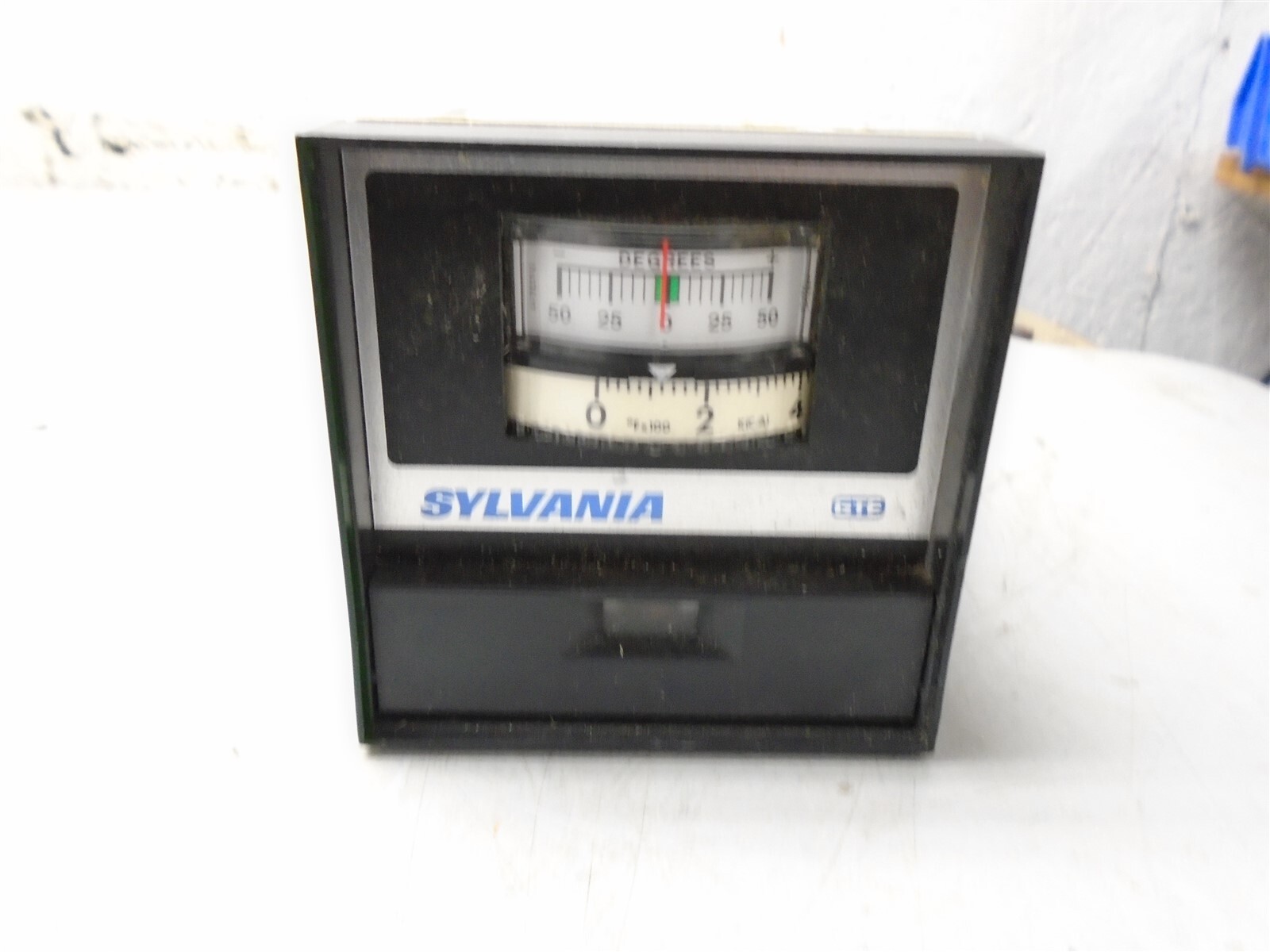 Sylvania GTE 2000V-19-199 Range 0-2000F K Supply 220/240 VAC 1PH Load ...
