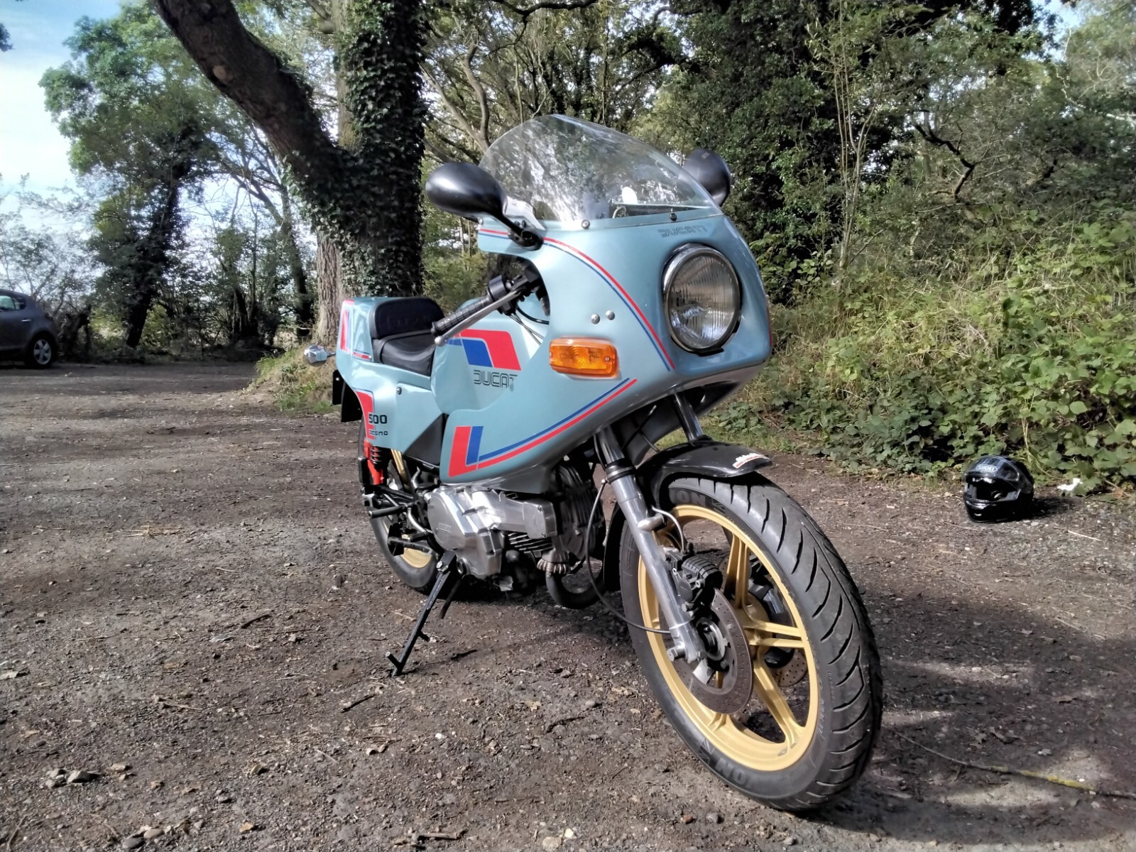 1980 Ducati Pantah 500sl V Twin Silver Blue - Bike Years - 1980s