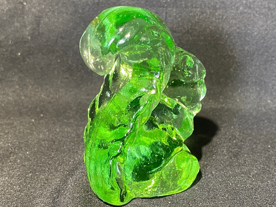 Solid Green Vaseline glass squirrel Sammy forest animal / uranium ...