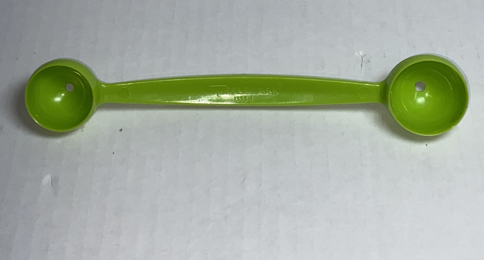 Vintage Tupperware Melon Baller Kitchen Tool Gadget 1333-1 Lime Green ...