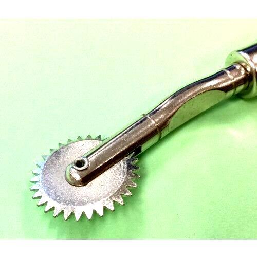 Tracing Wheel/Pattern Tracer with Sharp Teeth - Wood Handle. Length ...
