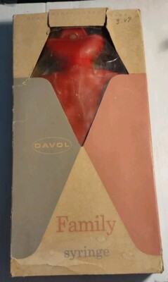 New NOS VTG 1950s DAVOL No. 31 COMBINATION Family SYRINGE RUBBER WATER ...