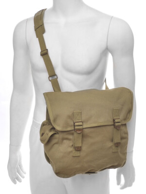 U.S. WW2 Officers Musette Bag / Field Pack with Shoulder strap marked ...