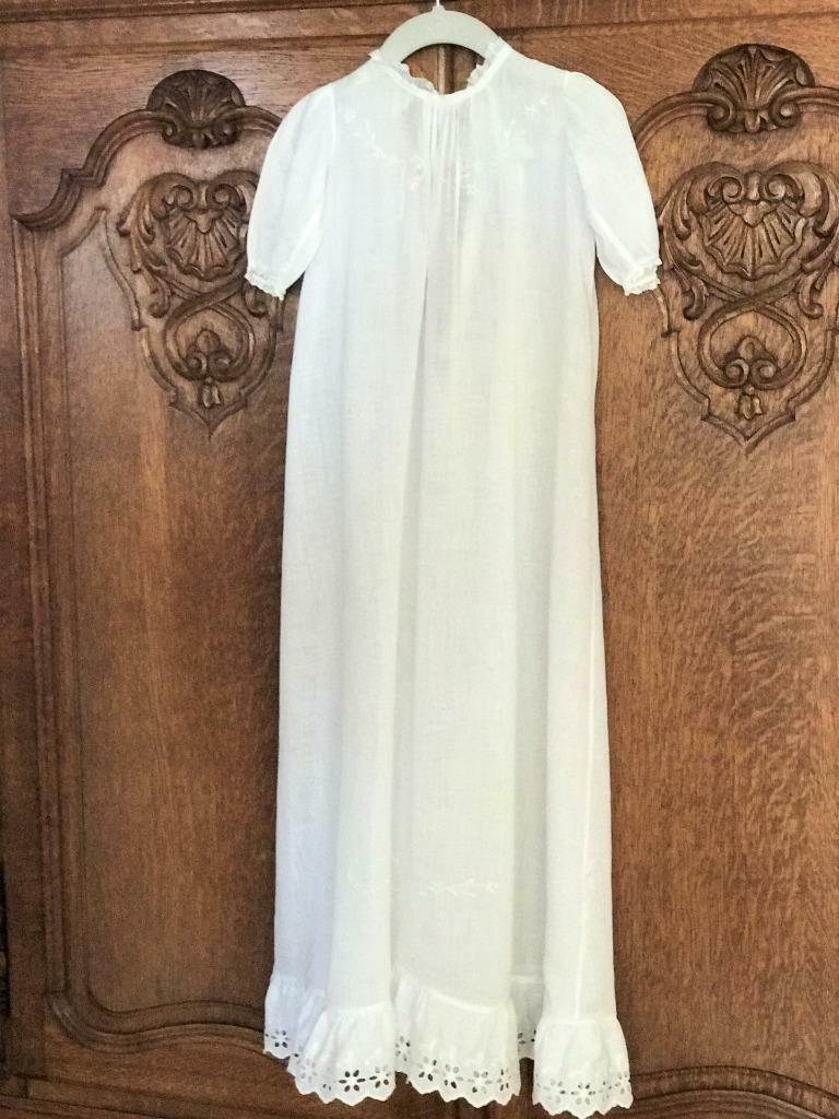 Antique Victorian Baby Gown ~ Embroidered ~ Long Whit… - Gem