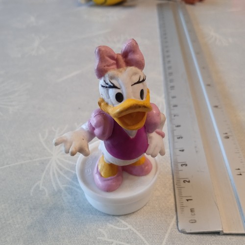 Figurine PVC DISNEY sur bouchon Smarties Nestlé - Daisy Duck | eBay