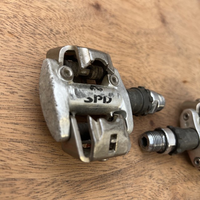 4 Pair Shimano Pd-m858 SPD Pedals W/ Cleats for sale online | eBay