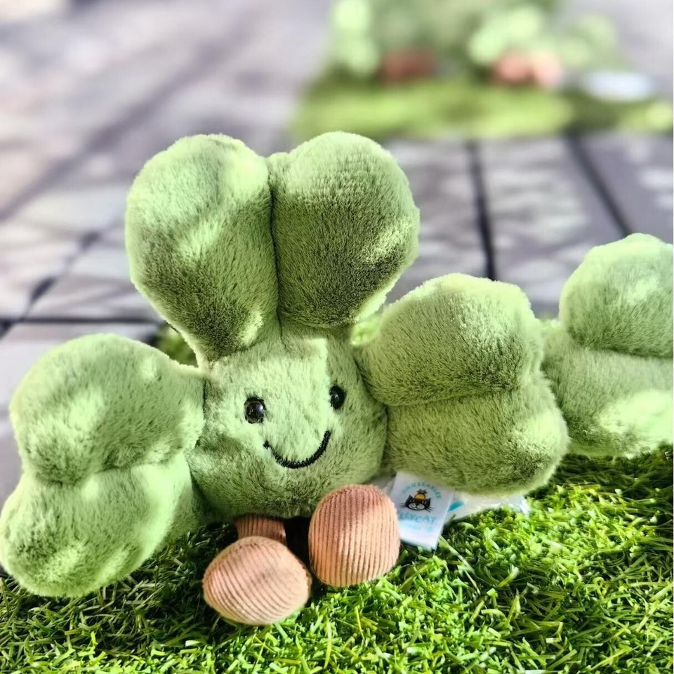 Jellycat Amuseable Siofra Shamrock Ireland Limited Edition Soft Plush ...