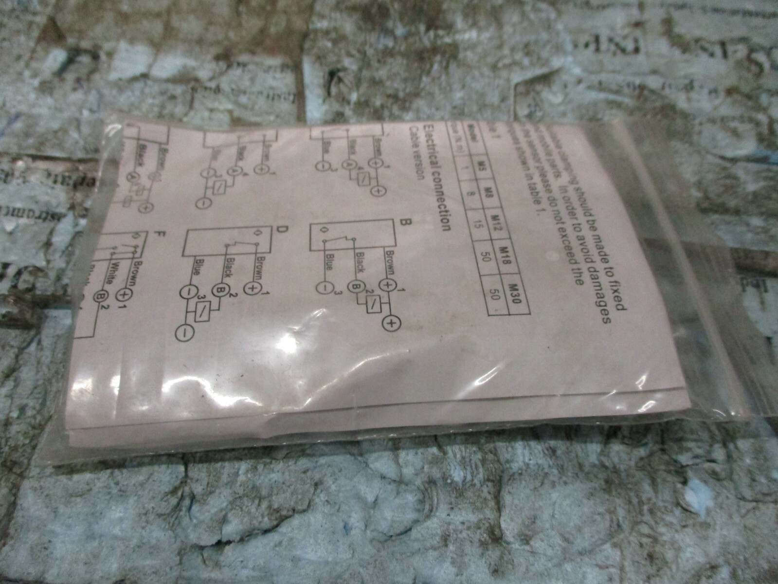 HTM Electronic OCN1-0802P-ARL4 Inductive sensor PNP-NO Sn=2mm 10-30VDC ...