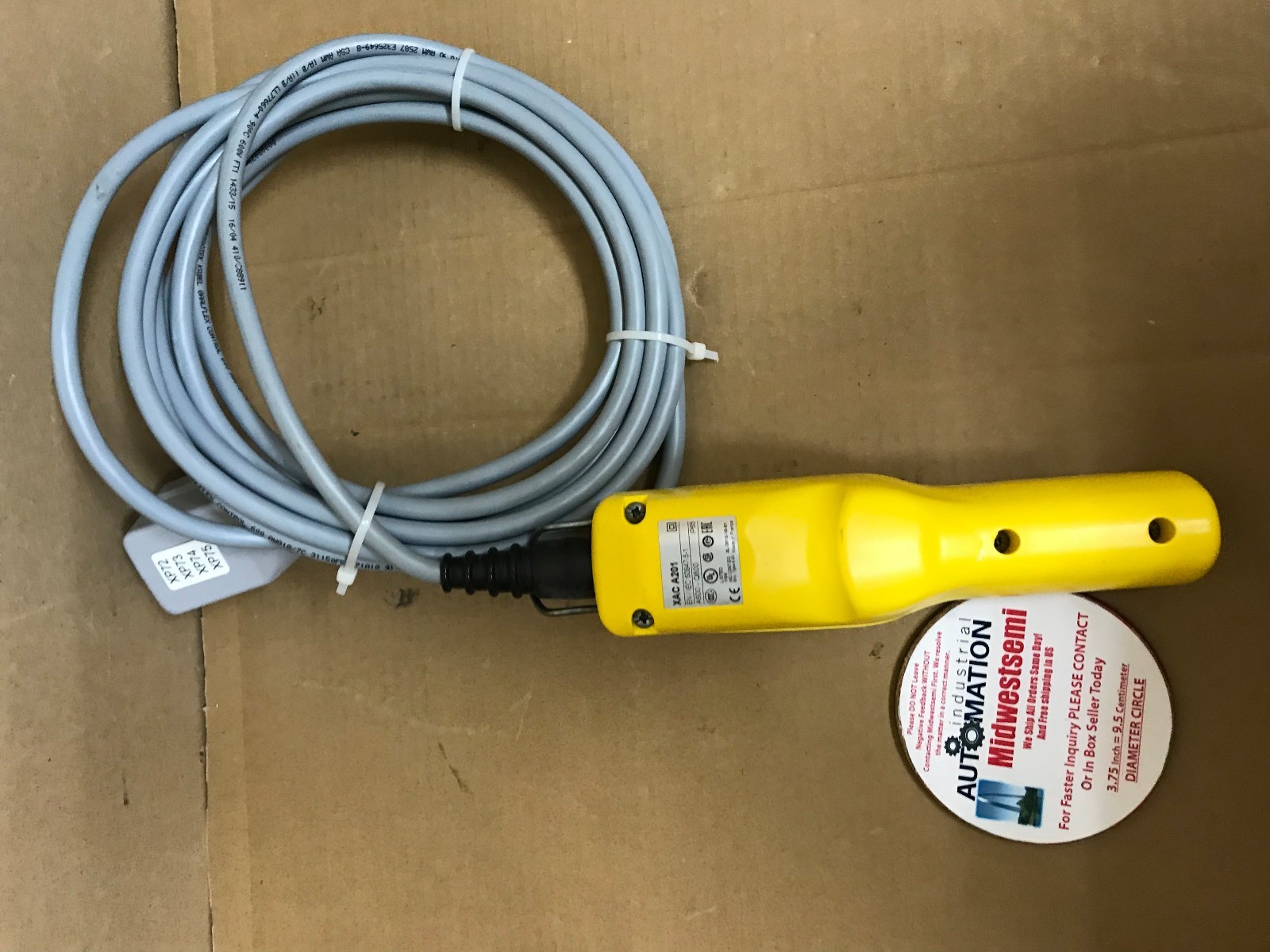 XACA201 TELEMECANIQUE XAC A201 UP/DOWN PENDANT A600-Q600 + 17FT CABLE ...