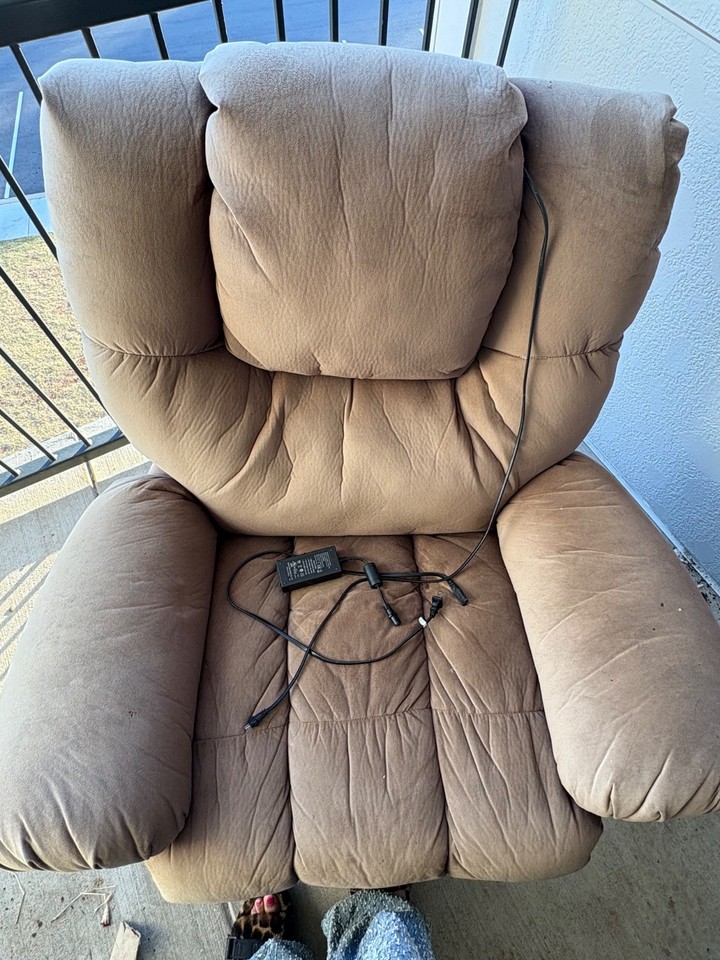 Outside recliner chair - gently used | eBay