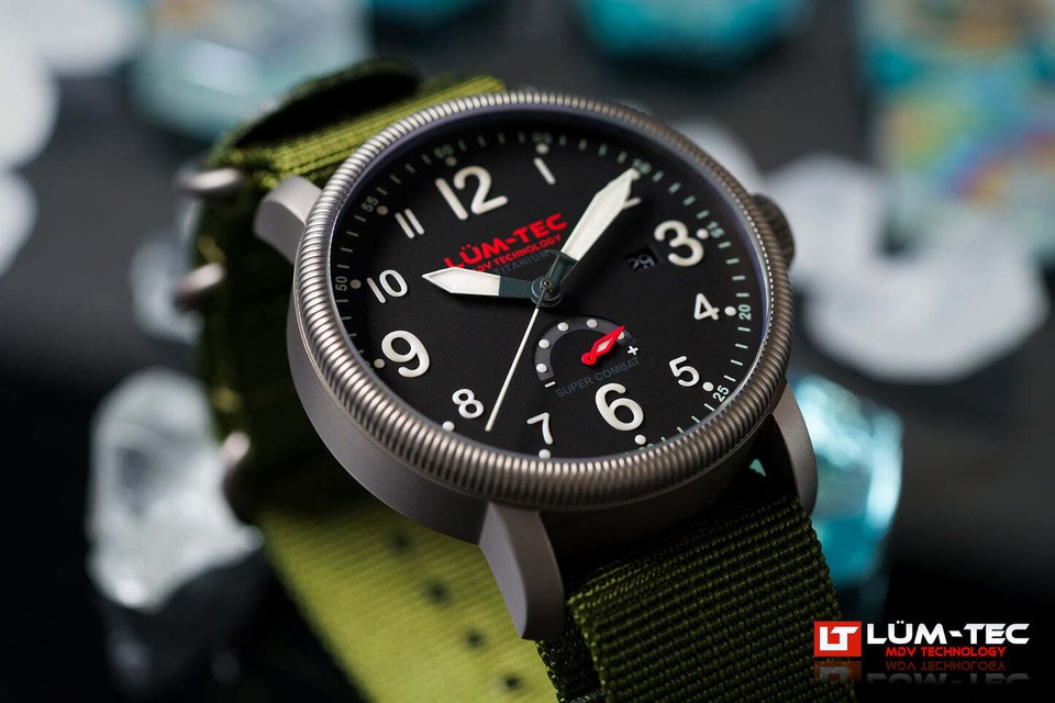 Lum-Tec Watch Super Combat B2 w/ Power Reserve Handwind Titanium Case ...