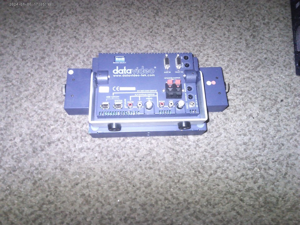 DATAVIDEO TLM-70D - 7.0" TFT LCD MONITOR W/ SPEAKERS - FOR PARTS | eBay