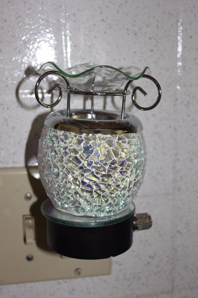 Aromatherapy Night Light, Electric Oil Warmer w/ Dimmer, Wall plug ...