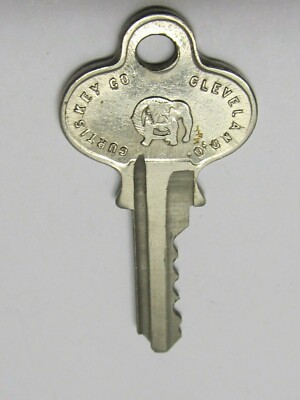 VINTAGE CURTIS KEY CO. BULLDOG LOGO KEY # SE1 CLEVELAND, O | eBay