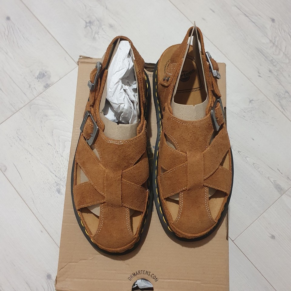 Dr. Martens Archive Fisherman, Natural Tan | UK 5 | Fast Shipping ️ ...