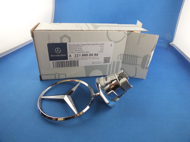 Mercedes-Benz A2218800086 Motorhaube Stern - Silber for sale online | eBay