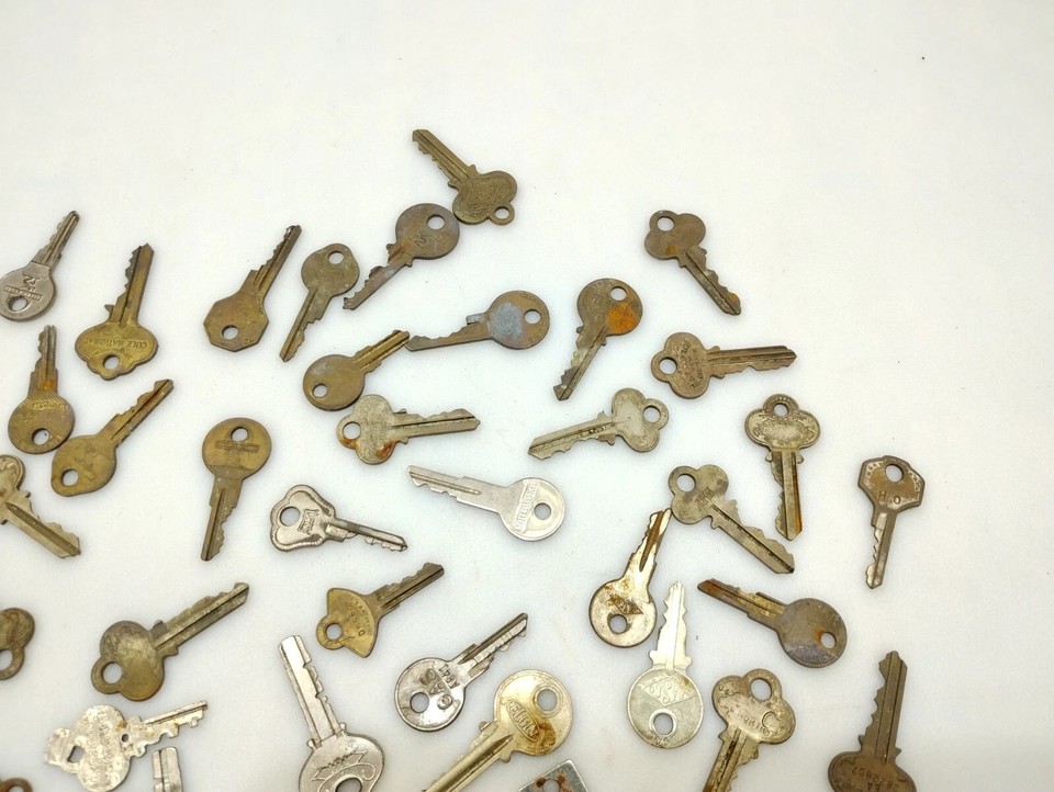 55 Misc. Antique & Vintage Keys - Briggs & Stratton, Russwin, Eagle ...