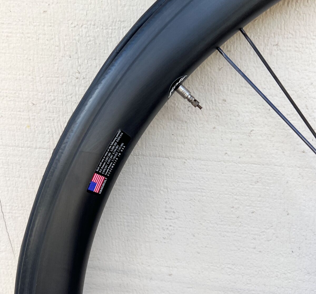 Rolf Prima Ares4 Carbon Clincher Tubeless 16 spokes Road Rolf Prima Ares4 Carbon Clincher Tubeless 16 spokes Road
