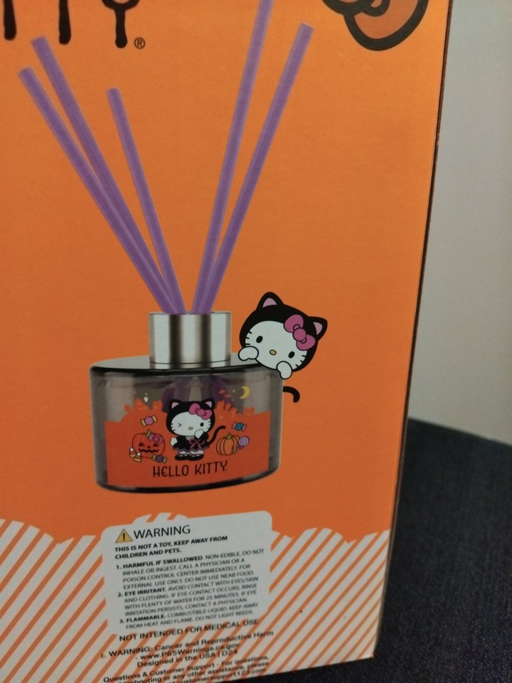 HELLO KITTY Orange Happy Halloween Reed Diffuser ~ 100 ml Peppermint ...