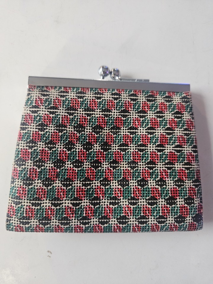 Vintage White Green Black Red Small Clasp Coin Purse Wallet Unique ...