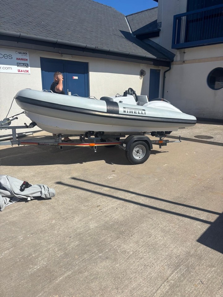 Pirelli Techno Rib 325 Webber Speed Boat | eBay UK
