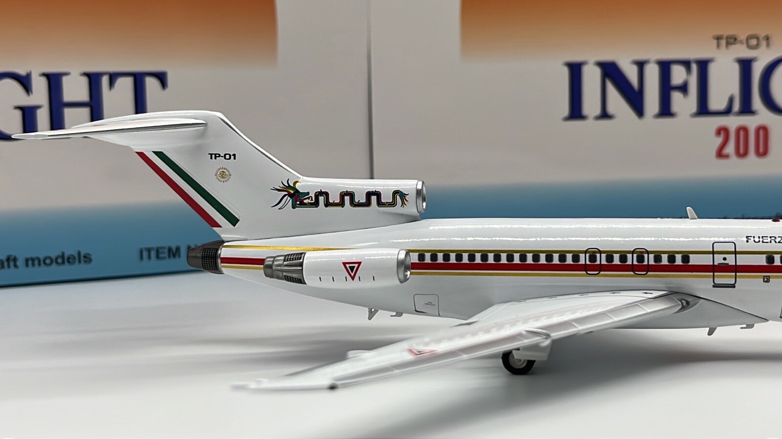 FUERZA AEREA MEXICANA B727-100 Reg:TP-01 Diecast Models 1:200 Scale ...