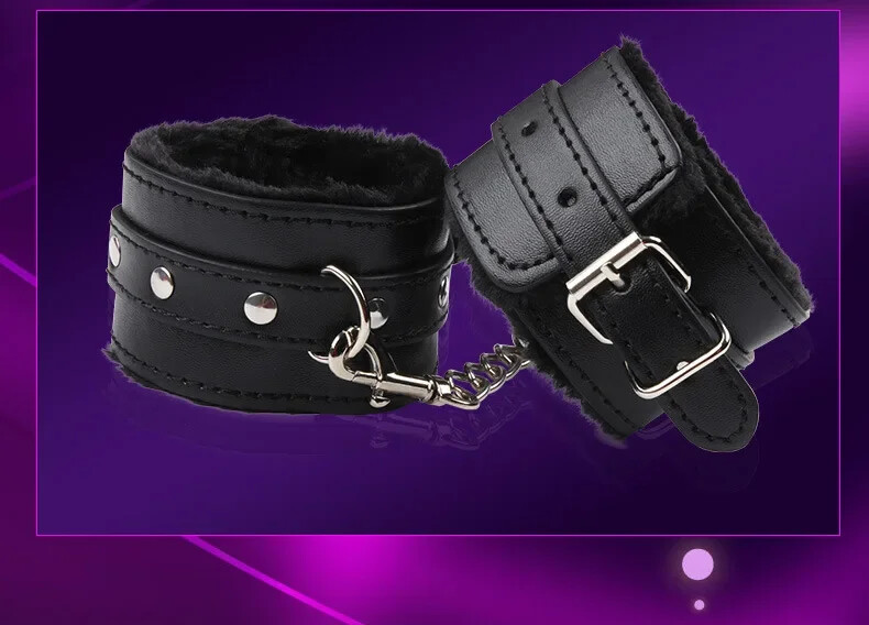 Furry Fuzzy PU Leather Wrist Handcuffs Adjustable Restraint Sex Cuff ...